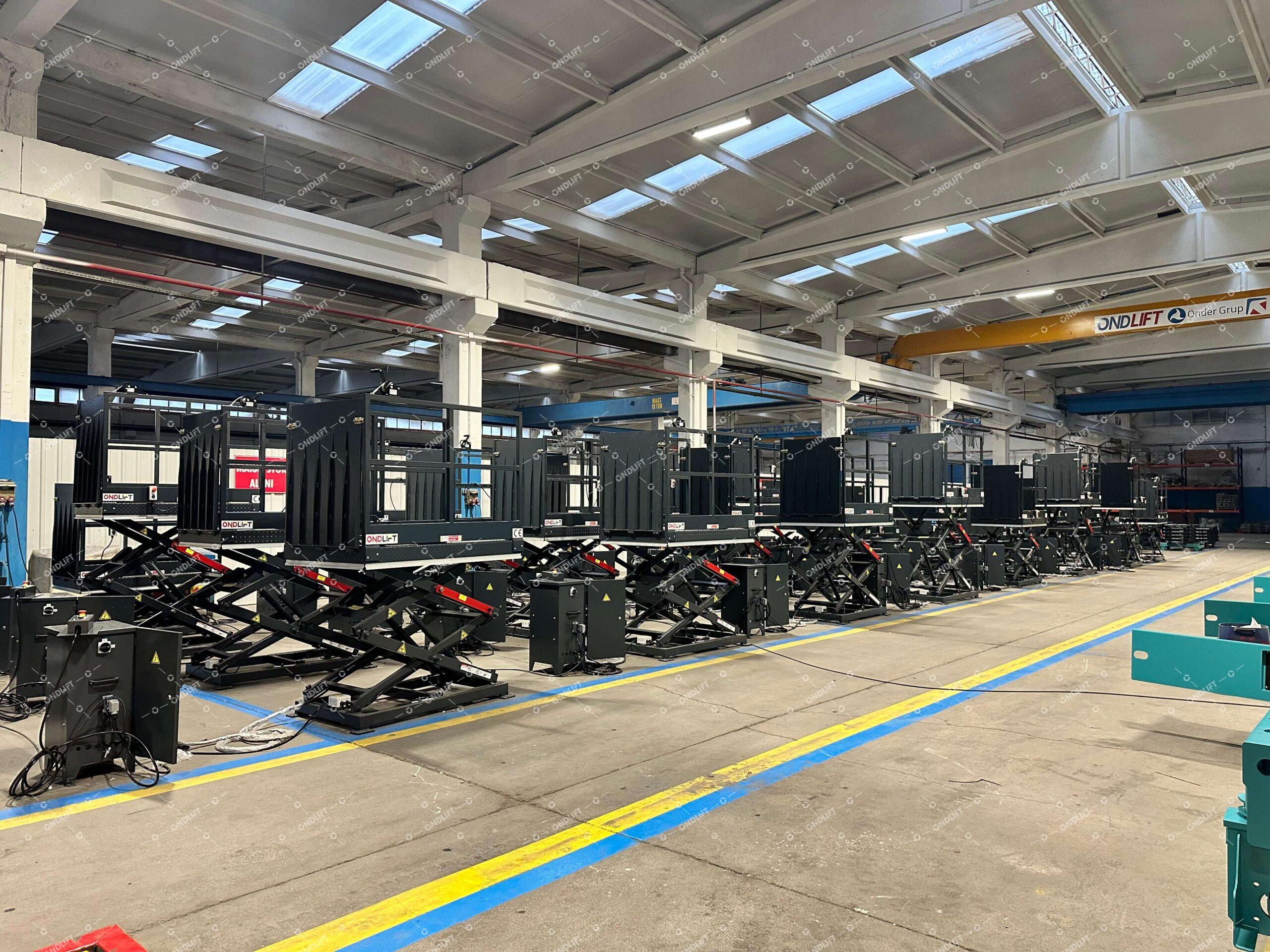 Garbage Lift / Abfalllift (Hubtisch für Müllcontainer) - OND LIFT